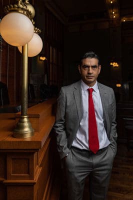 Hector Longoria | Houston Personal Injury Lawyer | Accident Attorney